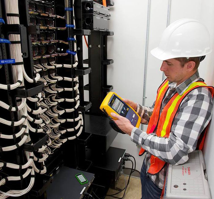 Servicios Redes / Voz - Datos - COMUNITEC